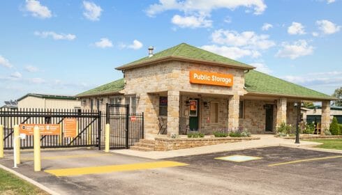 Self Storage Rental Units Hamilton | Public Storage Canada